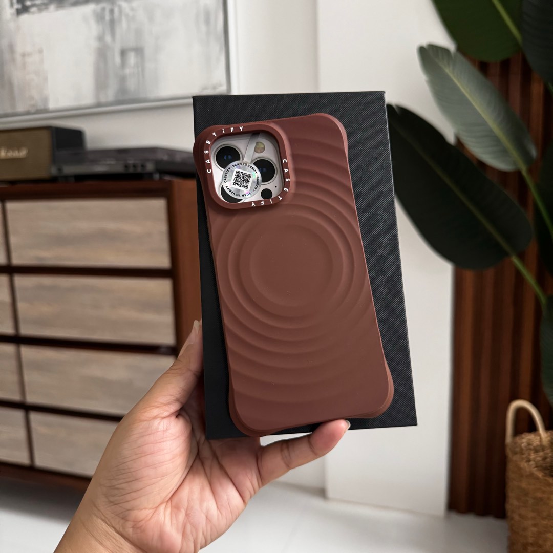 Casetify Ripple case Cacao 15 Pro Max, Mobile Phones & Gadgets, Mobile ...