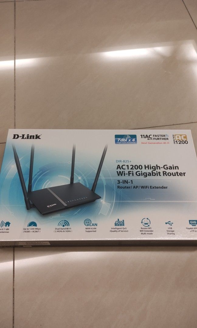 D-Link DIR-825+ AC1200 High-Gain Wi-Fi Gigabit Router, Computers & Tech ...