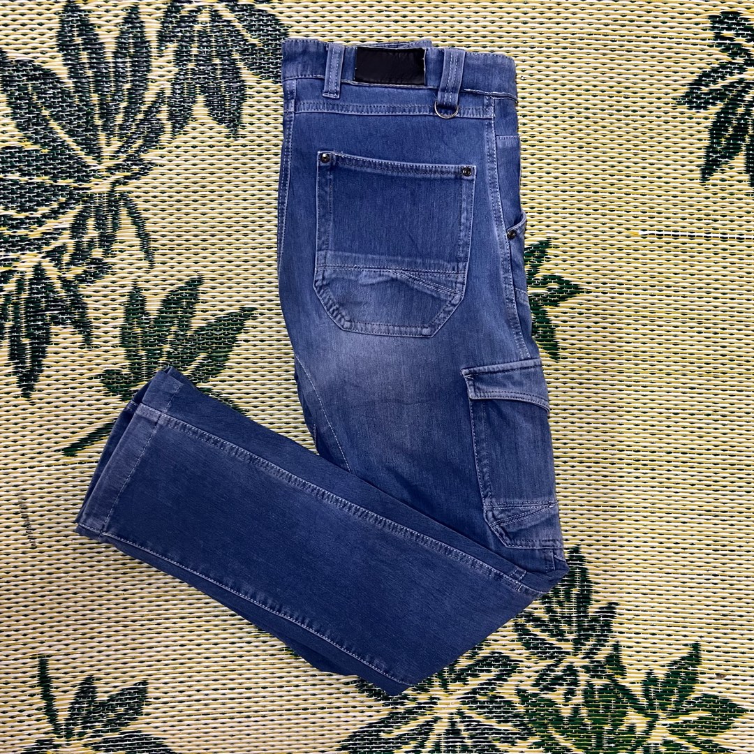 Fieldcore Jeans Cargo Pants, Men's Fashion, Bottoms, Jeans on Carousell