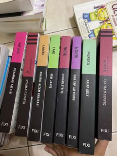 BUKU FIXI TOYOL GANTUNG KIUB ASRAMA AJAIB, Hobbies & Toys, Books ...