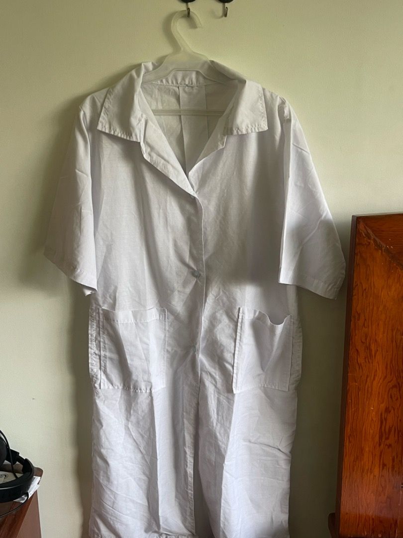 Lab Gown White Laboratory Gown, Men's Fashion, Coats, Jackets and ...