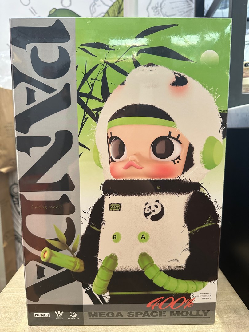 【NEW】Mega Space Molly Panda 400%, Hobbies & Toys, Toys & Games on Carousell