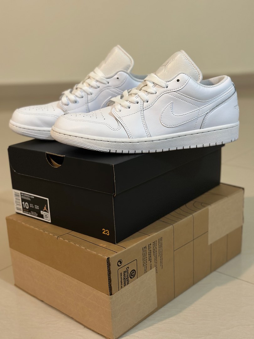 Nike AJ 1 low UK9, Men's Fashion, Footwear, Sneakers on Carousell