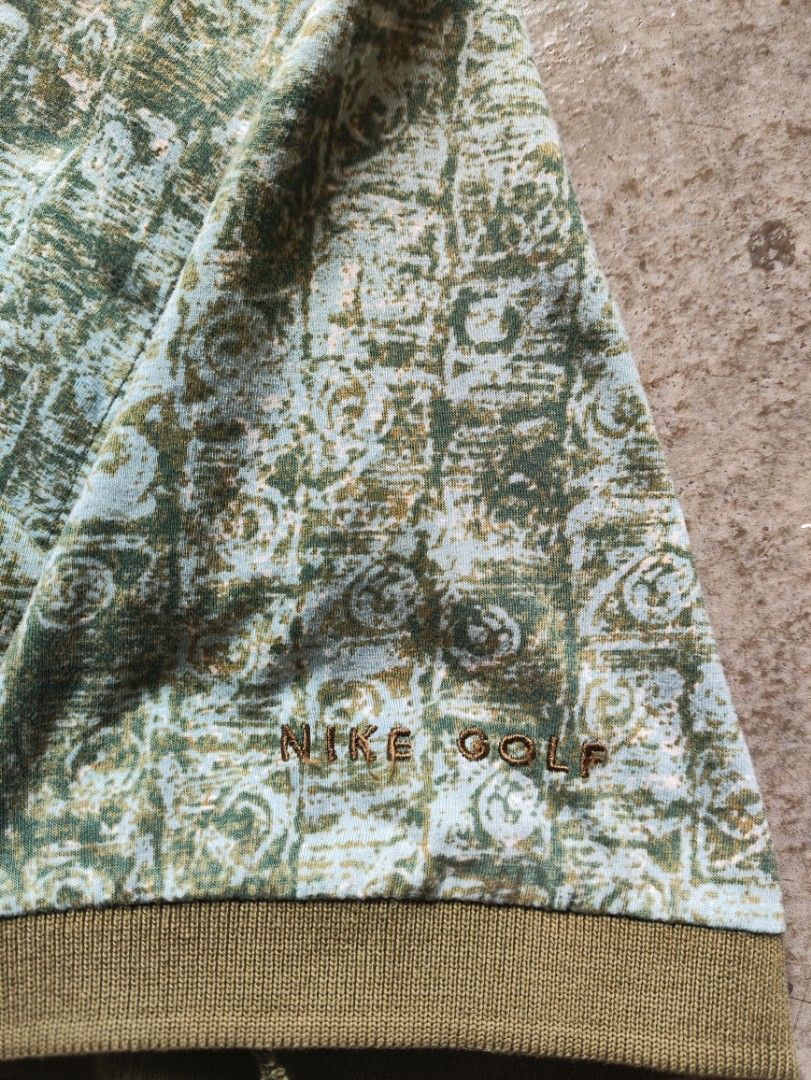 Nike Rare Design, Men's Fashion, Activewear on Carousell