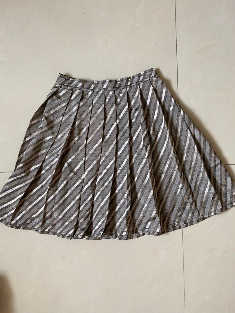 Skrit, Women's Fashion, Bottoms, Skirts on Carousell