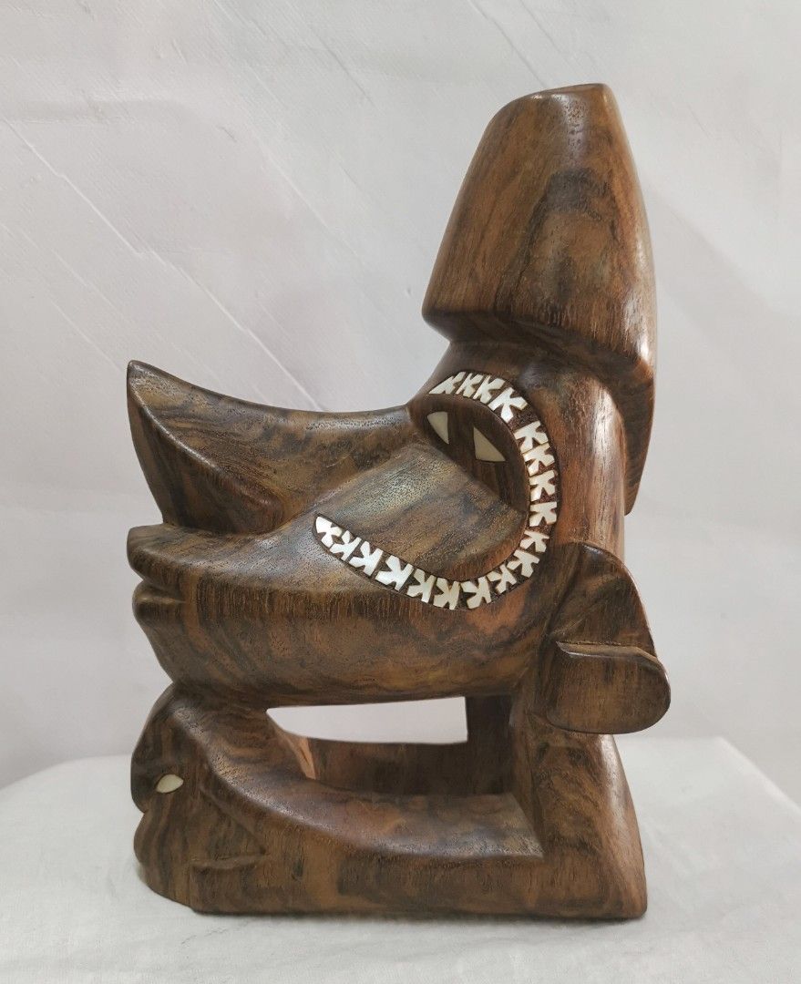 Vintage Nguzu carved wooden statue Solomon Islands South Pacific ...