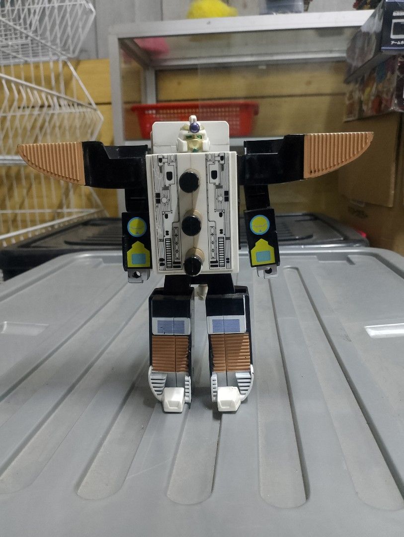 Vintage transformer Titanic bot, Hobbies & Toys, Toys & Games on Carousell