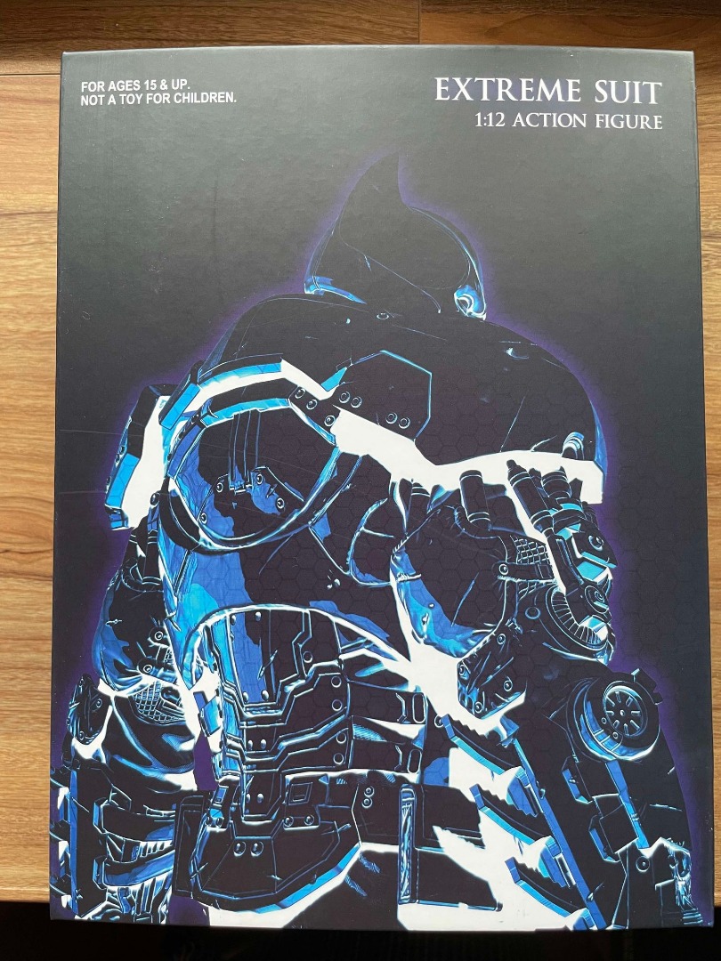 二手 VToys-Batman - Extreme Suit 極限盔甲 XE Suit, 書籍、休閒與玩具, 玩具、公仔、桌遊在旋轉拍賣