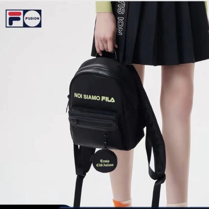 香港購入 FILA FUSION Mini Backpack 新款 NSF系列 網球小號後背包, 她的時尚, 包包、錢包, 背包在旋轉拍賣