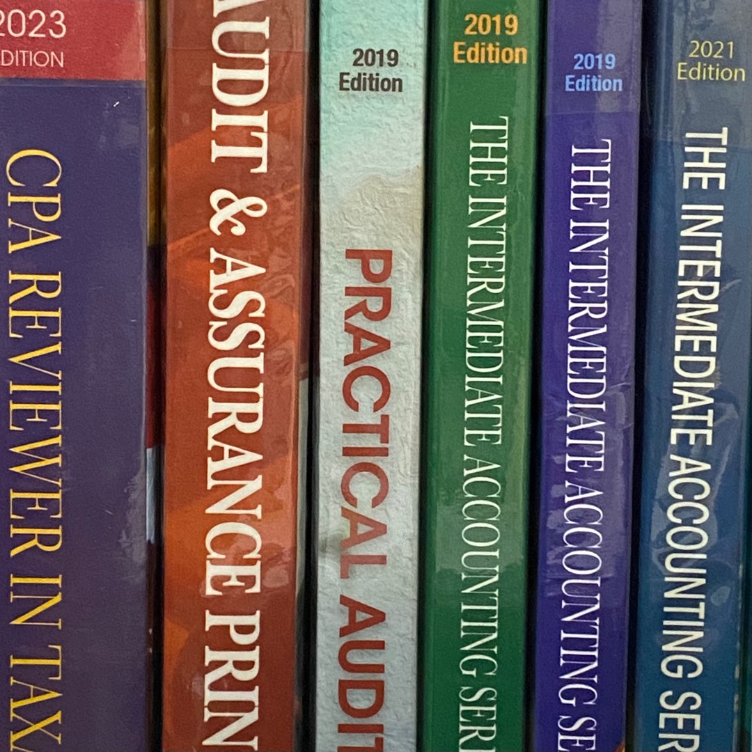 Accounting / Practical Auditing Books Empleo Ireneo James, Hobbies ...