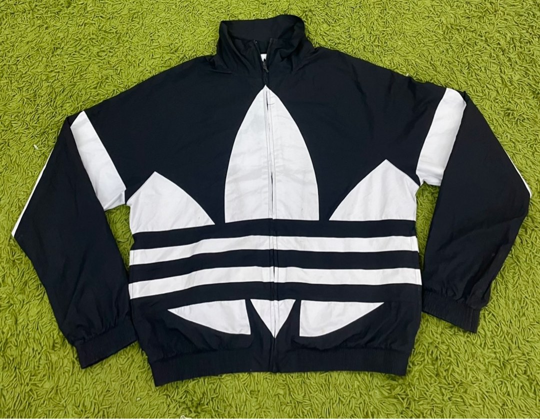 ADIDAS BG TREFOIL, Men's Fashion, Coats, Jackets and Outerwear on Carousell