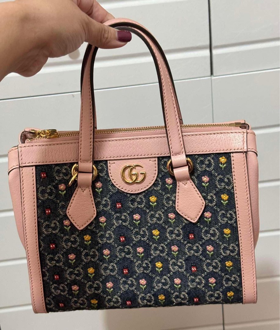 Authentic Gucci 2 way bag, Luxury, Bags & Wallets on Carousell