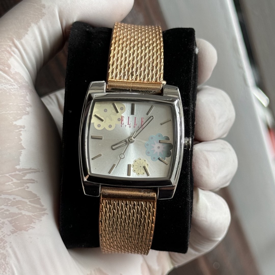 (Barunya 1,5jt) Jam Tangan Elle Studio Tank Original, Fesyen Wanita ...