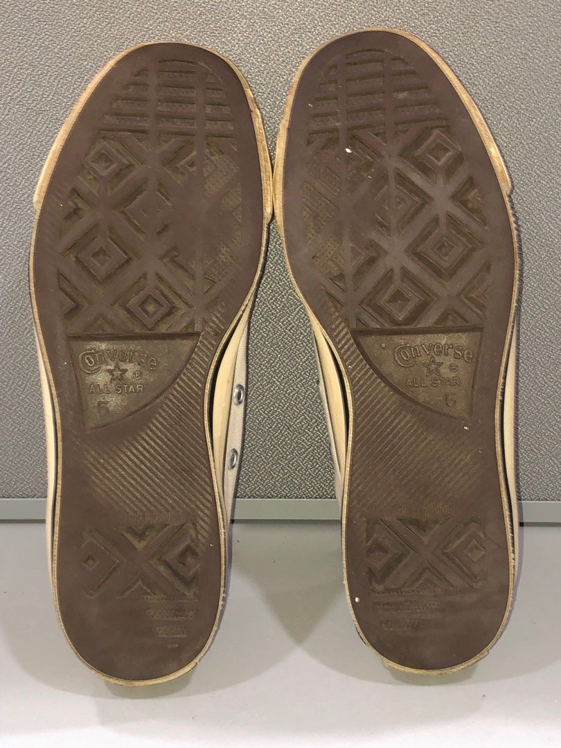Convers japan made, Women's Fashion, Footwear, Sneakers on Carousell