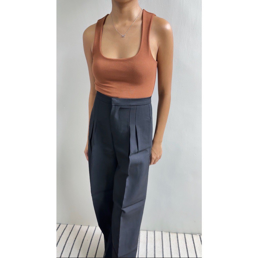 Get Low Penny Seamless Dark Brown Rust Tank top, Women's Fashion, Tops ...