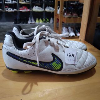 kasut Bola budak Nike teimpo genio fg, Sports Equipment, Other Sports ...