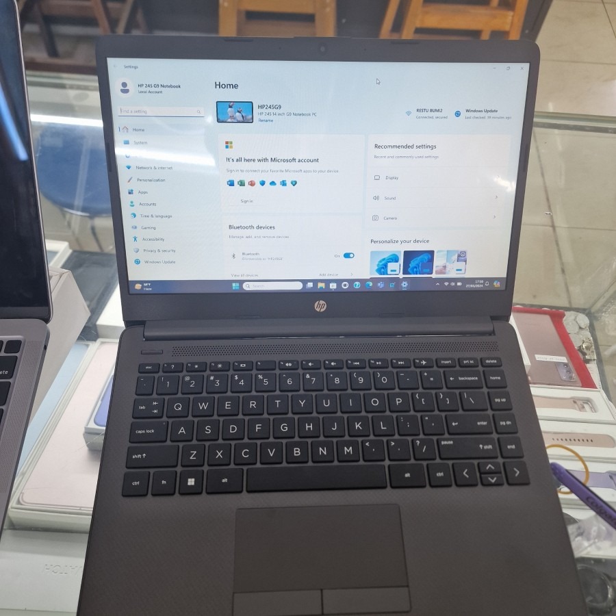 Laptop HP 245 G9 Slim AMD Ryzen 3-5425U 16 GB 256GB SSD W11 14" HD ...