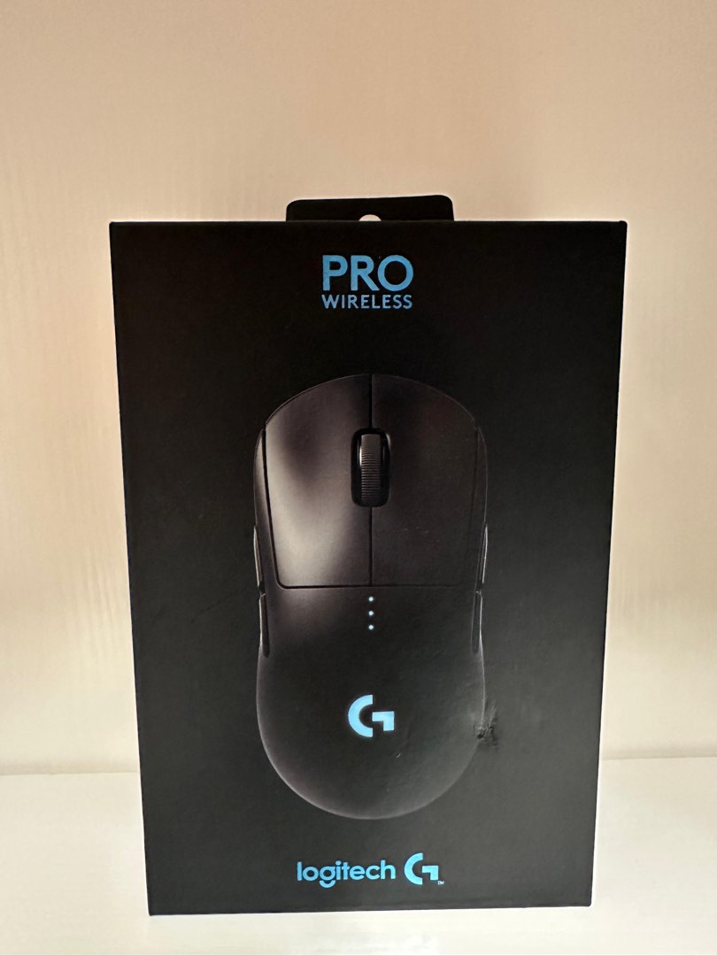 Logitech Mouse Pro Wireless 無線滑鼠, 電腦＆科技, 電腦周邊及配件, 電腦滑鼠及相關產品 - Carousell