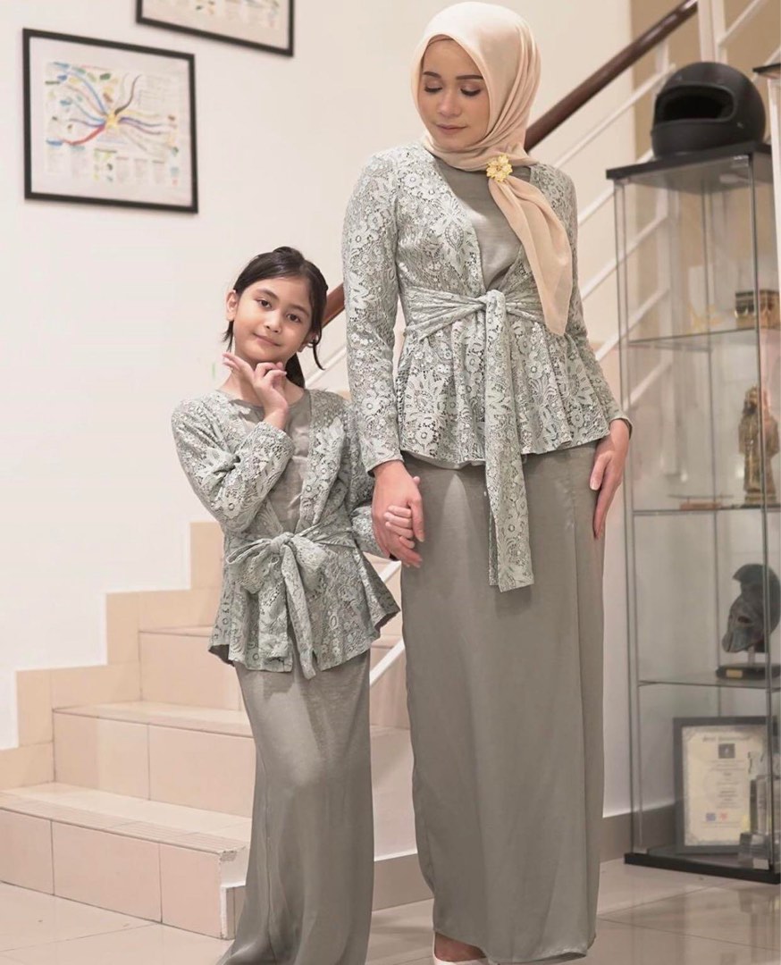 NEW Lily Petuna Lily Pigeon Kurung Mint Green Baju Raya Lily Kicau Raya, Women's Fashion ...