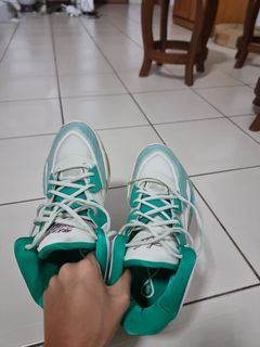 Nike kyrie infinity EP Floral colourway, Men's Fashion, Footwear ...