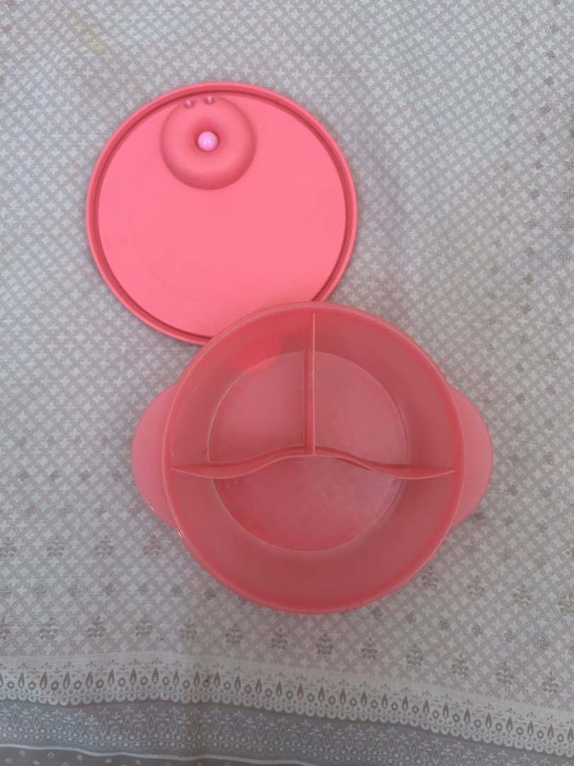 Round Tupperware, Furniture & Home Living, Kitchenware & Tableware ...