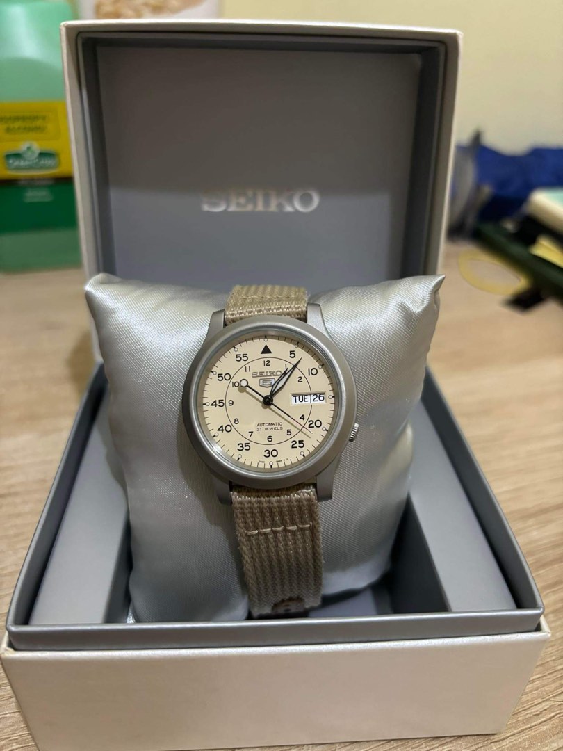 Seiko 5 automatic aviator, Women's Fashion, Watches & Accessories ...