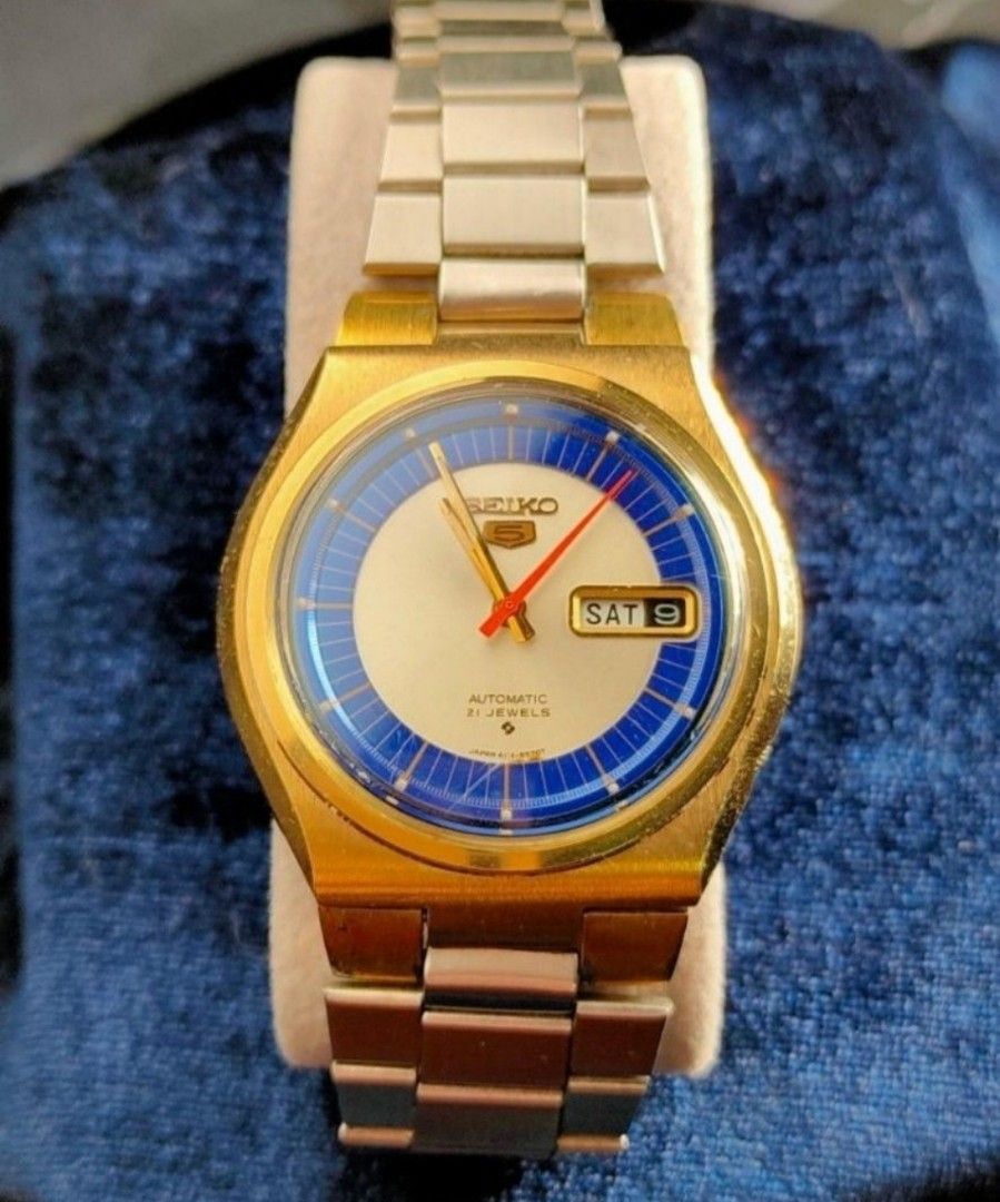 Seiko 5 Vintage, Luxury, Watches on Carousell