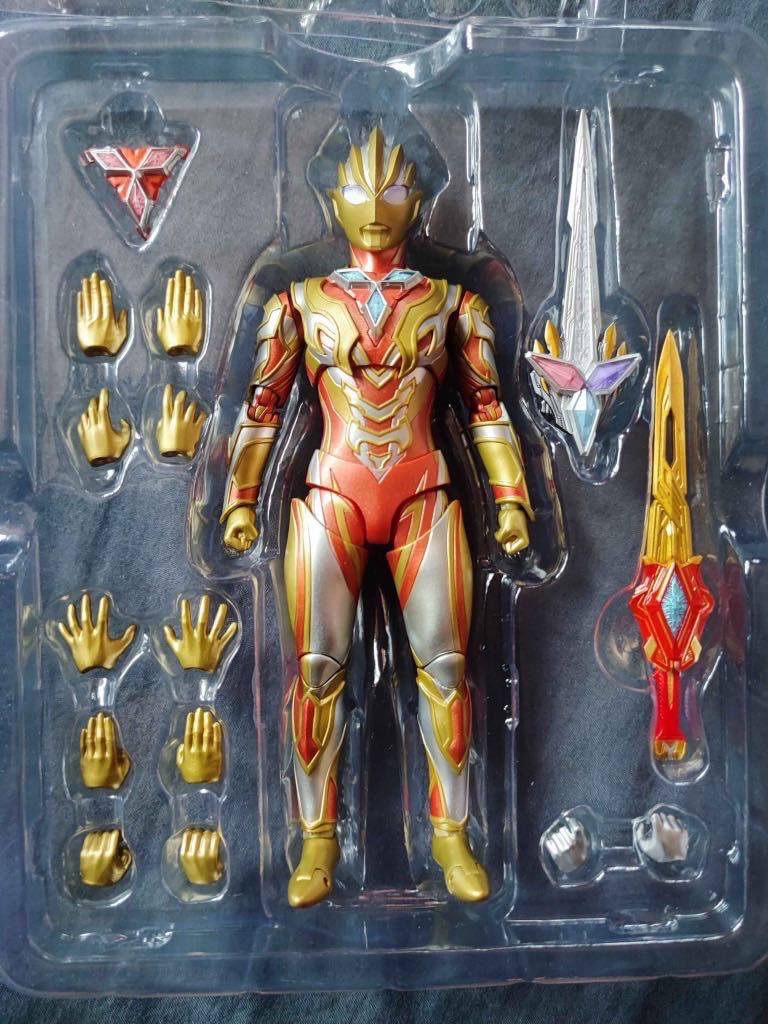 Shf Ultraman glitter, Hobbies & Toys, Toys & Games on Carousell