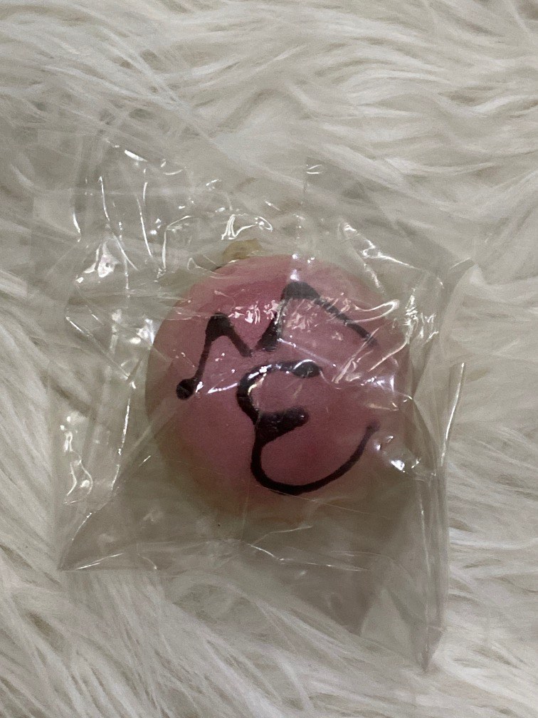 Squishy Emoticon Pink, Toys & Collectibles, Mainan di Carousell