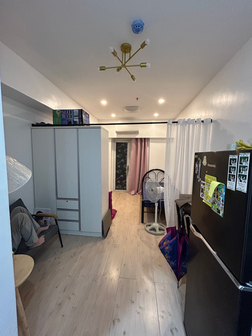 Studio Unit along EDSA MRT-Kamuning, Property, Rentals, Apartments & Condos on Carousell