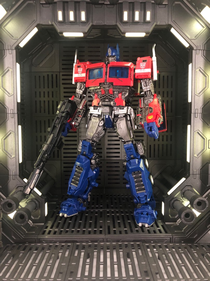 Transformers MPM-12 Masterpiece Bumblebee Movie Optimus Prime, Hobbies ...