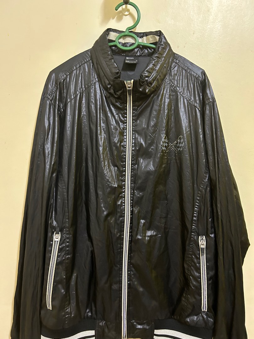 Wind breaker EXR, Men's Fashion, Activewear on Carousell