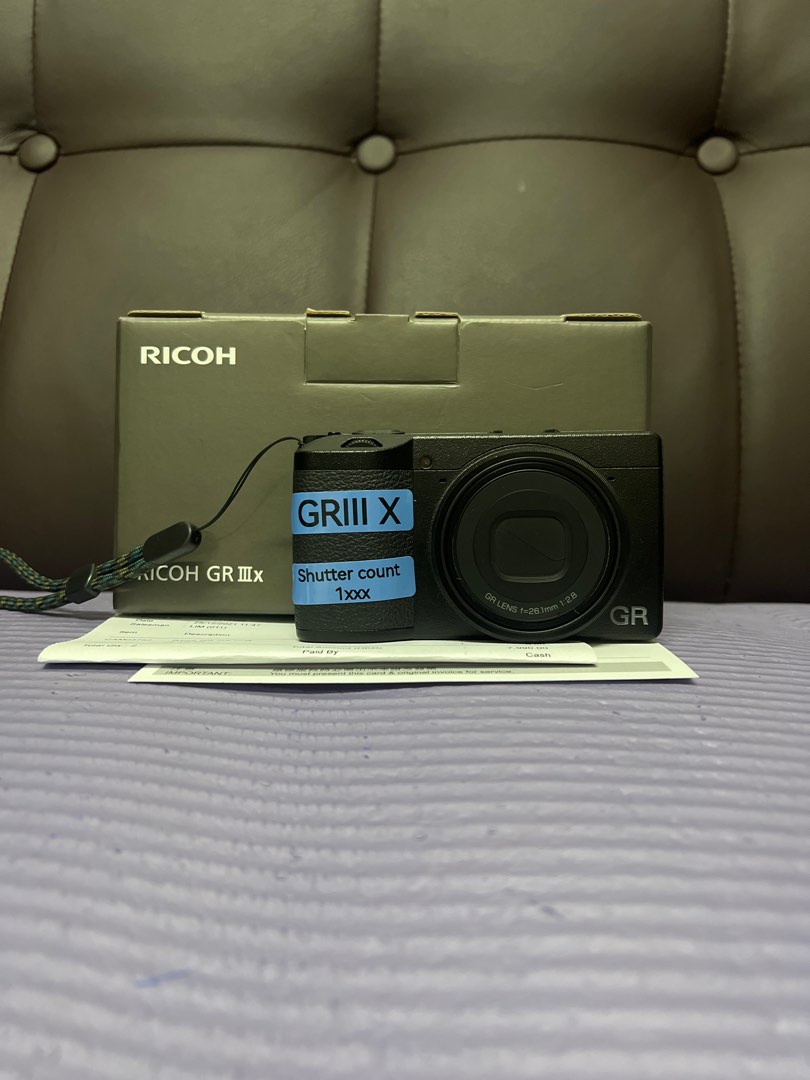 完美無瑕 全套有盒 香港行貨 Ricoh GRIIIX GR3X GRIII X 快門次數 1XXX, 攝影器材, 相機 - Carousell