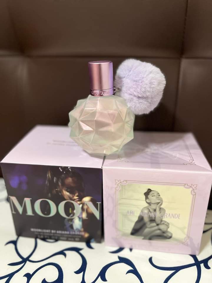 Ariana Grande Moonlight Perfume, Beauty & Personal Care, Fragrance ...