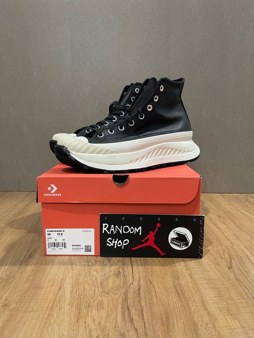 Converse Chuck 70 AT-CX Leather, Men's Fashion, Footwear, Sneakers on ...