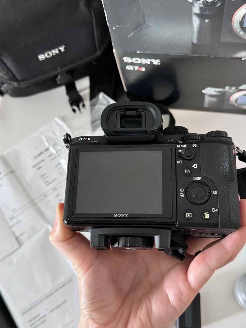 Sony a7r ii full frame mirrorless camera (body only without lens ...
