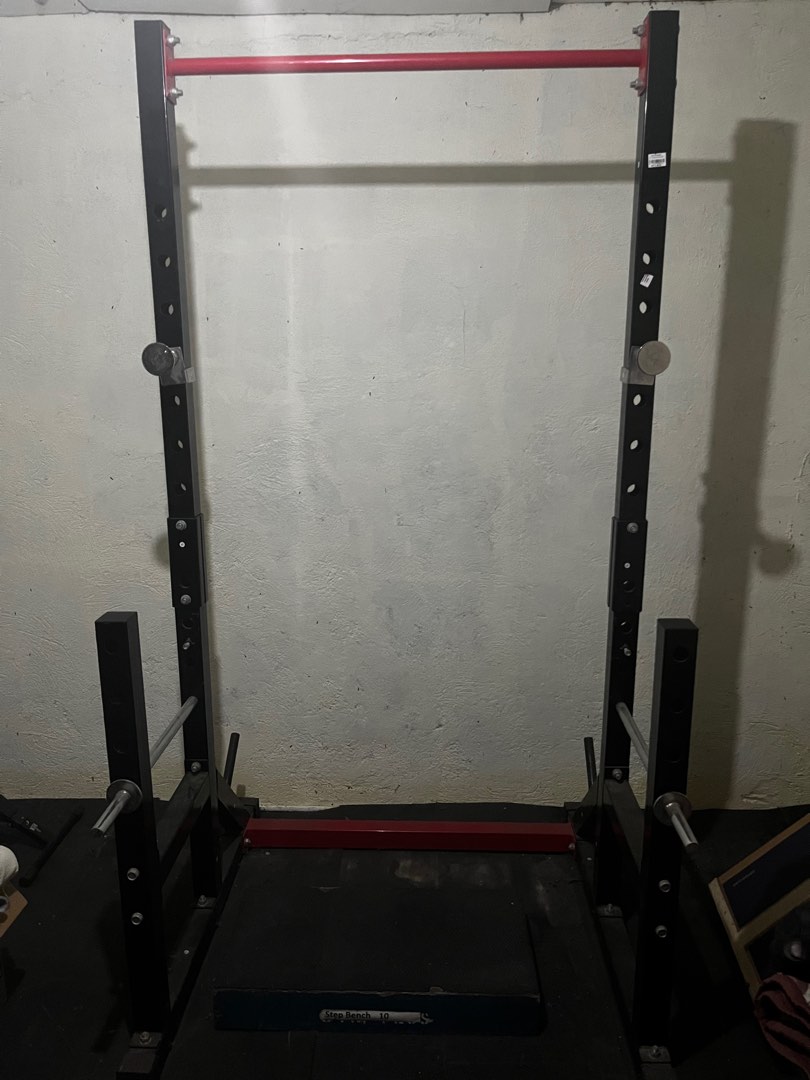 Half Squat Rack w/ Spotter Arms, Sports Equipment, Exercise & Fitness ...