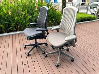 Herman Miller Office chair - with defect, Furniture & Home Living ...