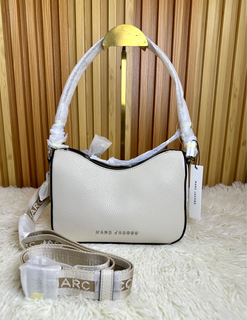 Marc Jacobs Small Drifter, Luxury, Bags & Wallets on Carousell