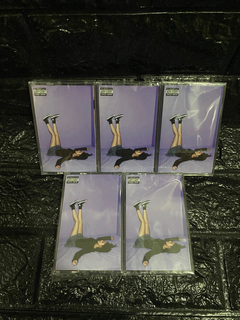 Olivia Rodrigo - GUTS Cassette Tape (UK exclusive), Hobbies & Toys ...