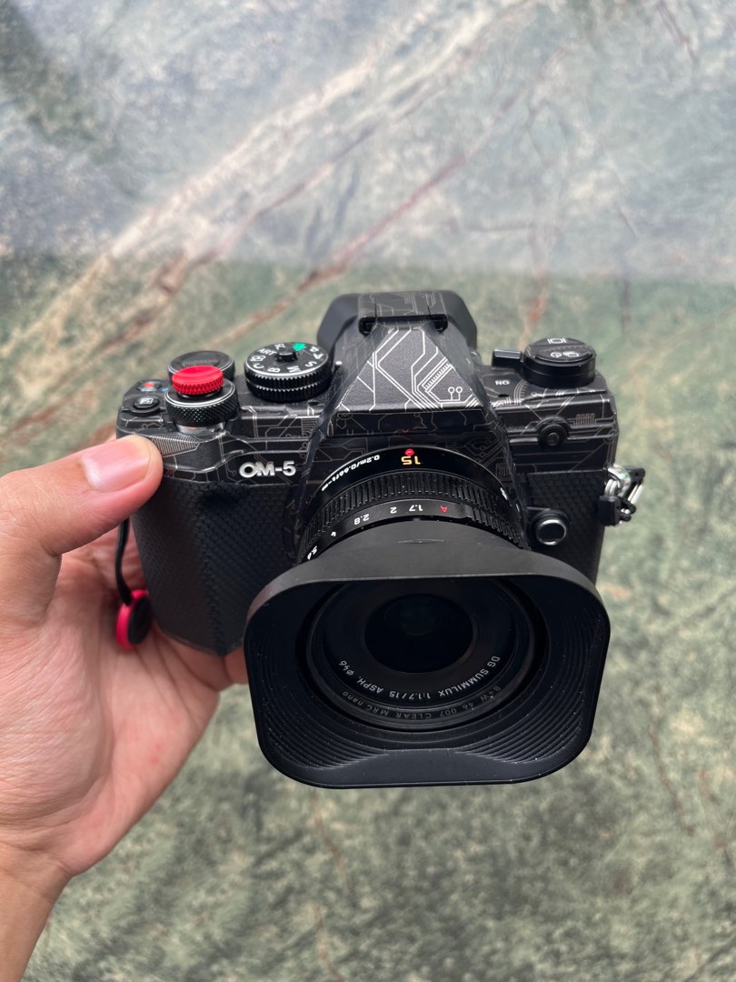 OM Systems OM-5 Camera Body MFT/M43/Olympus, Photography, Cameras on ...