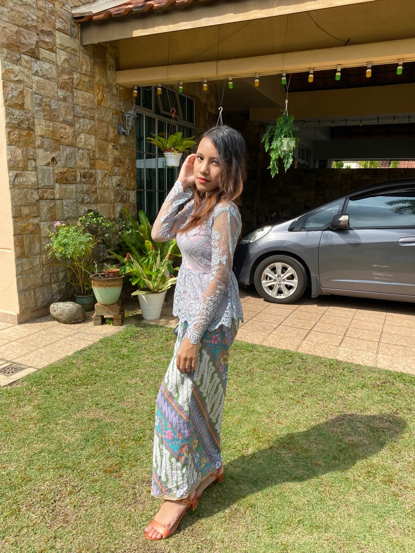 Pammela Design Kebaya Green Turquoise, Women's Fashion, Dresses & Sets ...