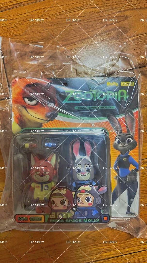 POPMART - MEGA SPACE MOLLY 100% X ZOOTOPIA (JUDY+NICK), Hobbies & Toys ...