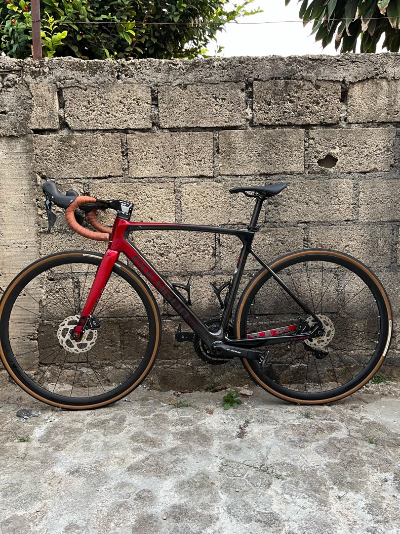 Sepeda Roadbike Polygon Strattos S7D clean look, Olah Raga, Sepeda di ...