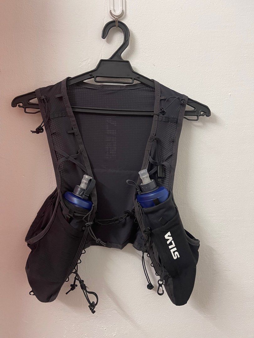 SILVA STRIVE FLY (hydration vest), Sports Equipment, Hiking & Camping ...