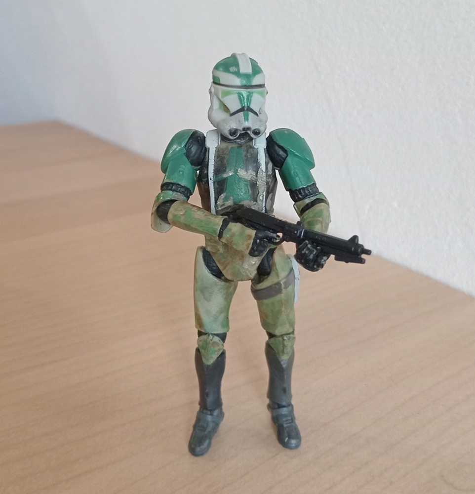 Star Wars ROTS Commander Gree figure, Hobbies & Toys, Toys & Games on ...