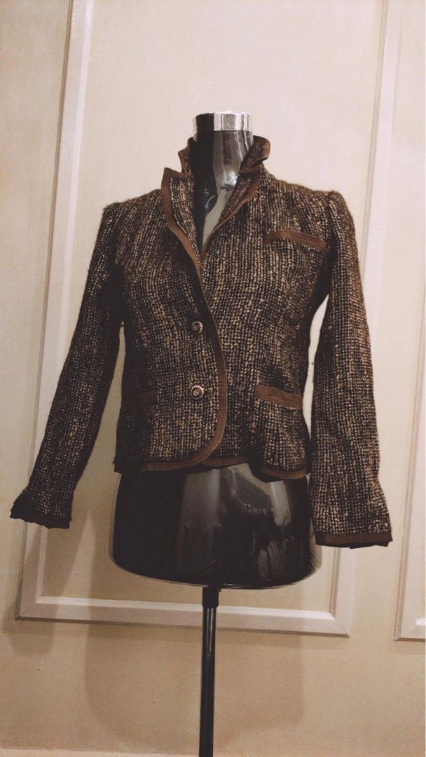 Tweed Jacket in Gold, Women's Fashion, Coats, Jackets and Outerwear on ...