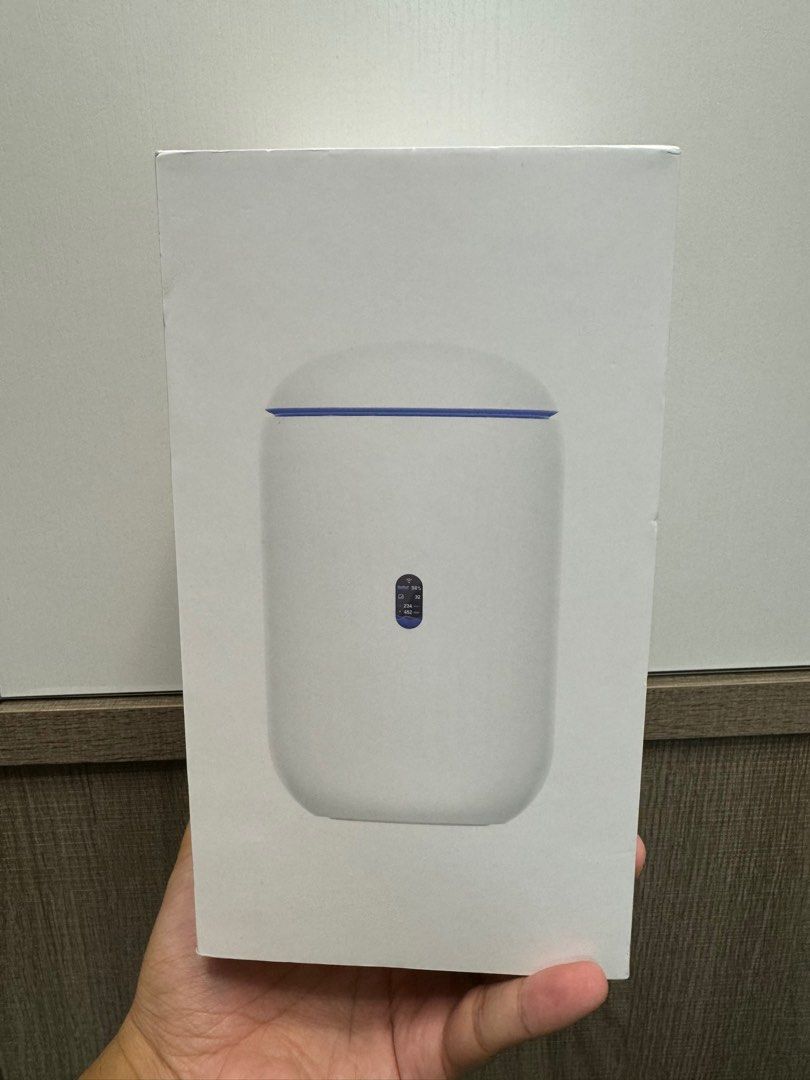 UniFi Dream Router UDR AX3000, 電腦＆科技, 電腦周邊及配件, Wifi及上網相關產品 - Carousell