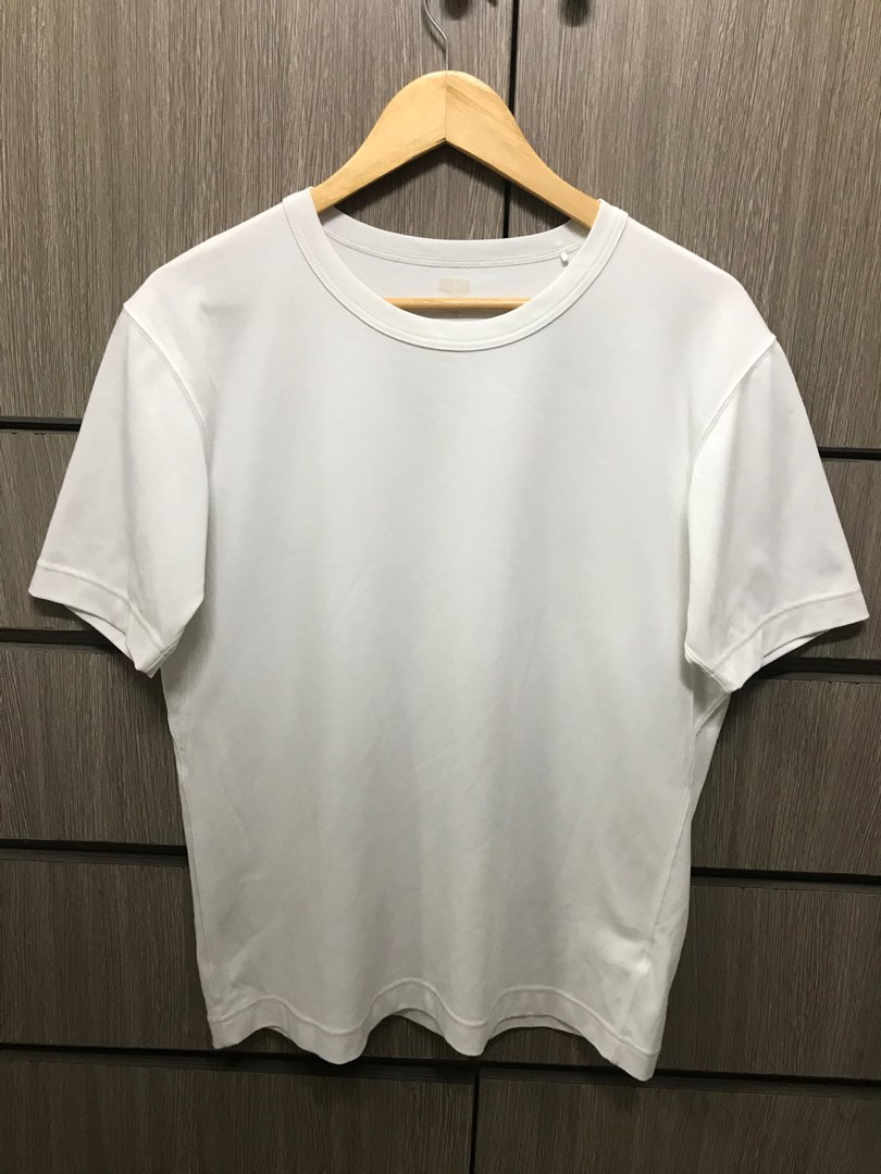 Uniqlo Plain White Tee, Men's Fashion, Tops & Sets, Tshirts & Polo ...