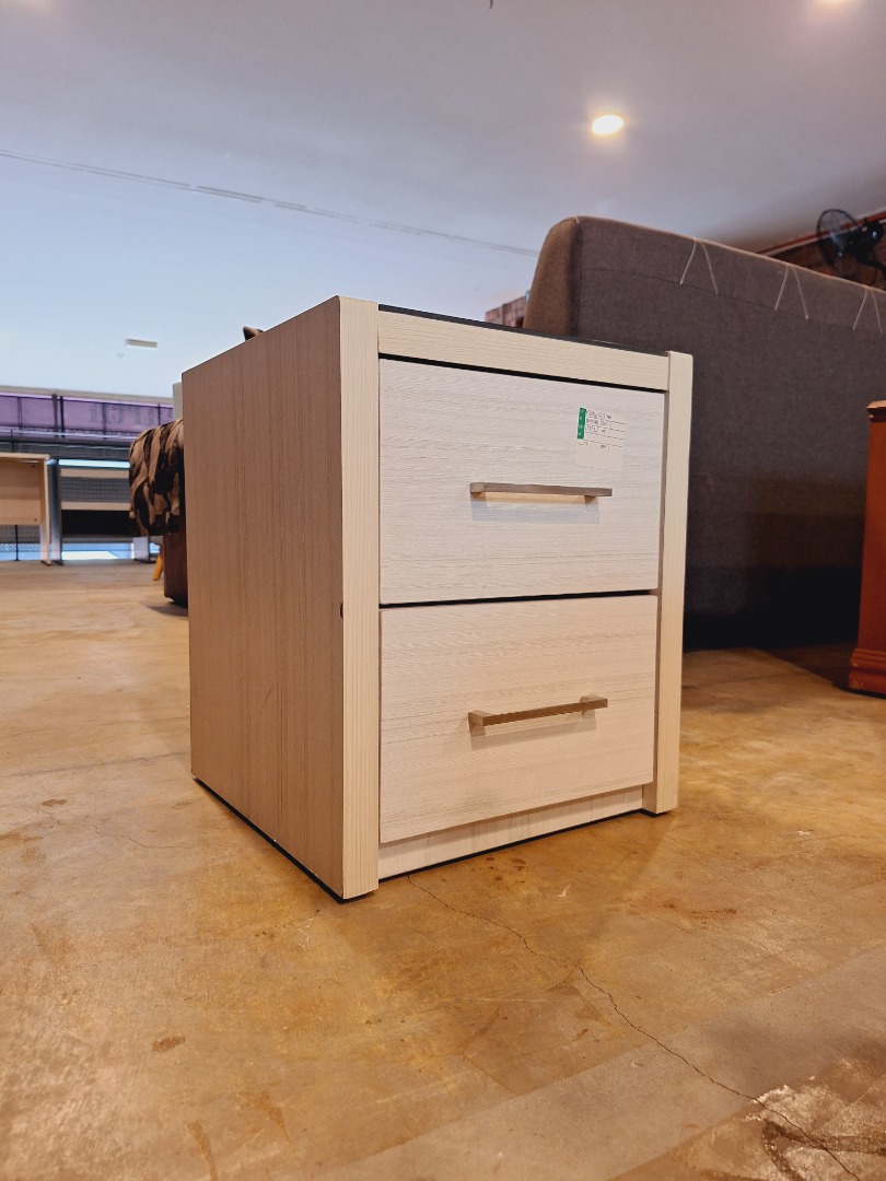 White Walnut Wooden Bedside Table with Black Glass Top | Meja Sisi ...